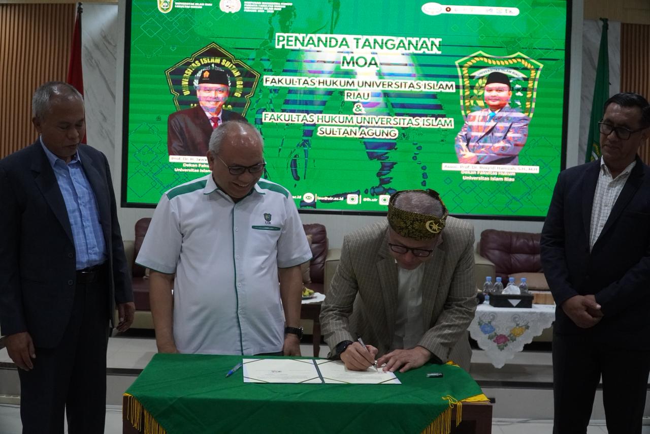 PPs UIR dan FH Unisula Teken MoA, Perkuat Kolaborasi Akademik dan ...